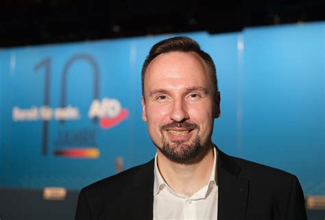 Afd Zwei Europawahl Kandidaten Sollen Lebensläufe Geschönt Haben Der