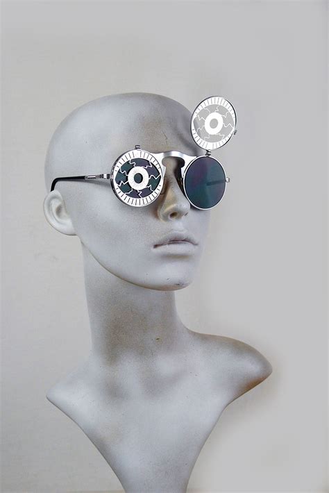 Round Metal Flip Up Sunglasses Zombie Cosplay Psycho Eyes Perforated