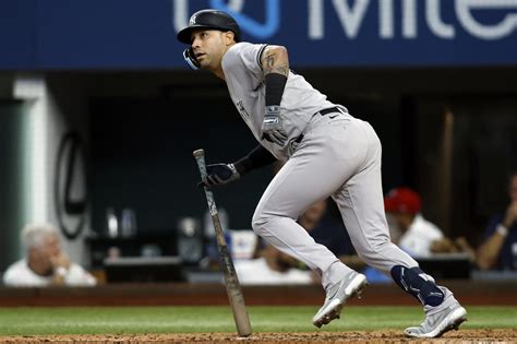 Report Marwin Gonzalez Signs Deal With Japan Team