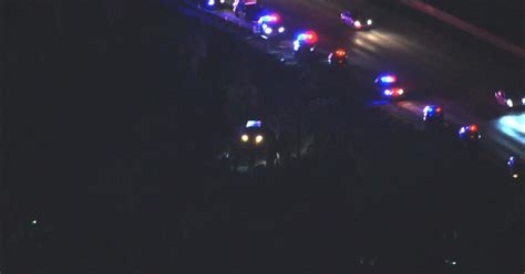 Suspect Shoots At Officers After A Brief Pursuit Cbs Los Angeles