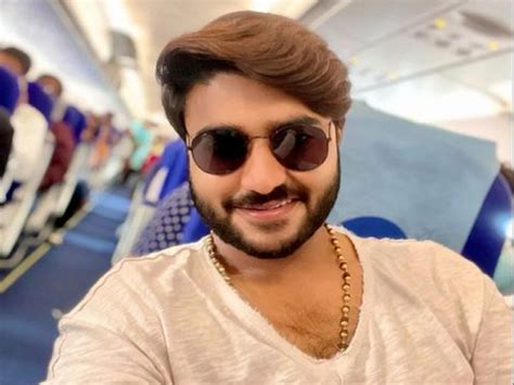 Pradeep Pandeys Instagram Twitter And Facebook On Idcrawl