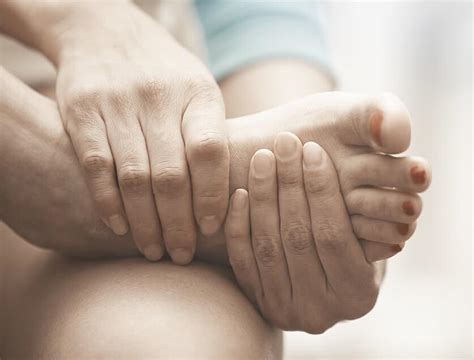 肢体出现麻木、发冷、疼痛等症状，或是血管堵塞了 京东健康