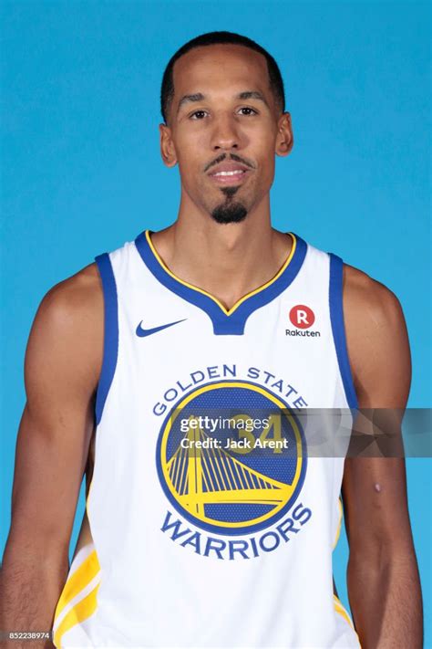 Shaun Livingston Of The Golden State Warriors Poses For A Head Shot