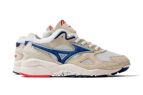 Mizuno Sky Medal | Hypebeast
