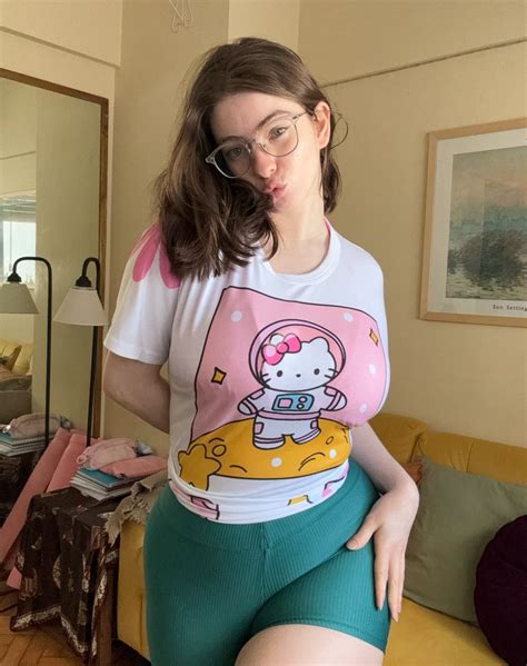 Emily Emika Emiilyemika Tiktok
