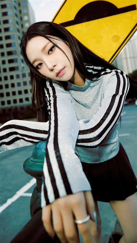 Karina Aespa Kpop 에스파 K Pop Girls Korean Girl Group My World