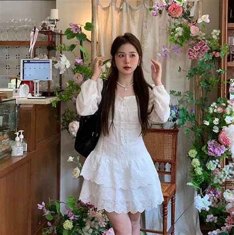폴시띠아 스퀘어넥 벌룬 물결 레이스 펀칭 숏기장 공주풍 봄 가을 미니 원피스 청순 베이직 러블리 데이트룩 여친룩 셀프웨딩