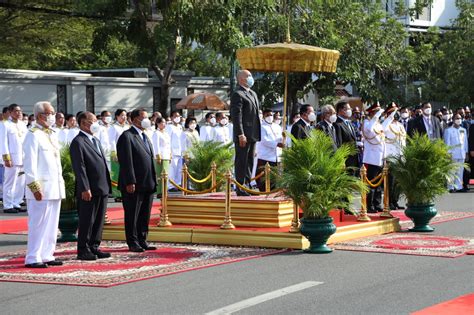 រូបភាពសកម្មភាព ឯកឧត្ដម នុត សុខុម អនុប្រធាន គ ជ ប ដឹកនាំមន្ត្រី គ ជ ប ចូលរួមអបអរសាទរ ខួបទី៦៩