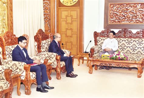 ဒုတိယဝန်ကြီးချုပ်နှင့် ပြည်ထောင်စုဝန်ကြီး ဦးသန်းဆွေ မြန်မာနိုင်ငံဆိုင်ရာ ဘင်္ဂလားဒေ့ရှ်သံအမတ်က