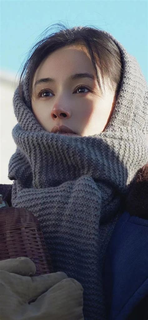 Young Wenjie Wallpaper 😍🥰 Rthreebodyproblem