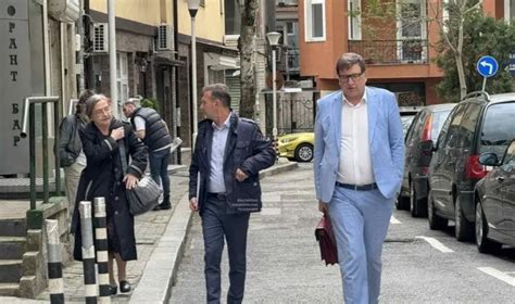 ПИК Tv Живко Коцев влезе тайно в КПК за да му бъде повдигнато обвинение за участие в ОПГ то на