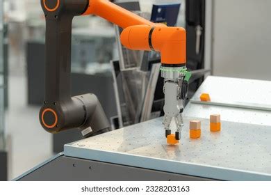 Collaborative Robots Over 3 954 Royalty Free Licensable Stock Photos Shutterstock