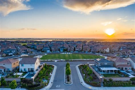 346 En La Categoría City Roseville De Fotos E Imágenes De Stock Libres De Regalías Shutterstock