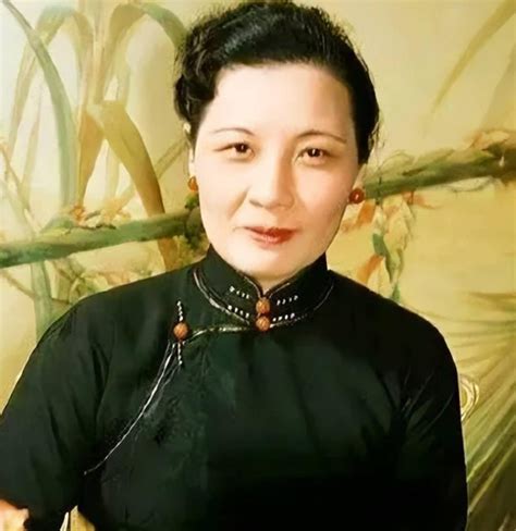 宋霭龄图册360百科