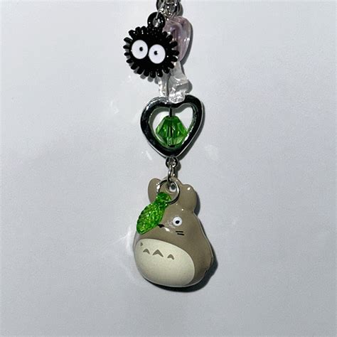 당일배송단독희귀 이웃집 토토로 키링 지브리 캐릭터 종소리 방울 휴대폰줄 스트랩 가방고리 갤럭시 에어팟 아이폰 일본애니 남주 여주 감성 귀여운키링 후우링 차임벨 에이블리