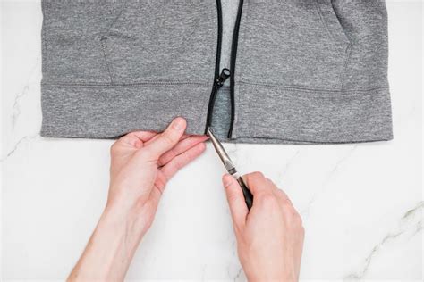 How To Fix A Zipper When Broken Stuck Or Separated How To Fix A Zipper When Broken Stuck Or Separated