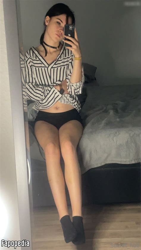 Secret Hub Wue Nude Leaks Photo Fapopedia