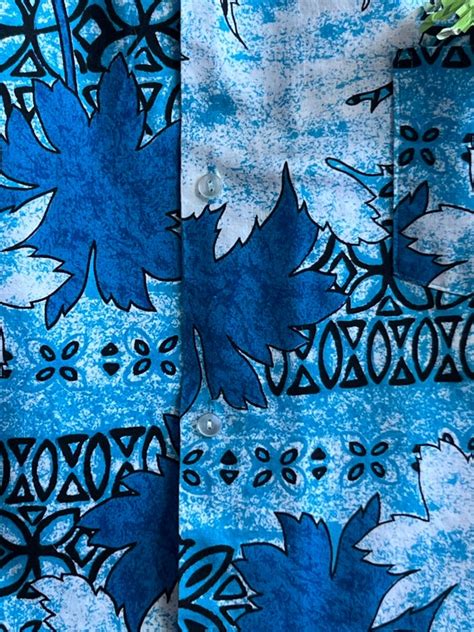 Fantastic 1970s Moana Hawaii Aloha Shirt 100 Cot Gem