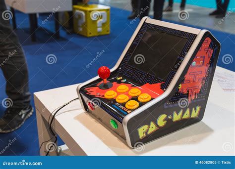 Vintage Pac Man Console At Games Week 2014 In Milan Italy Editorial Image Image Of Fair