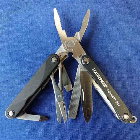Yahoo!オークション - LEATHERMAN(レザーマン) SQUIRT PS4 (539)