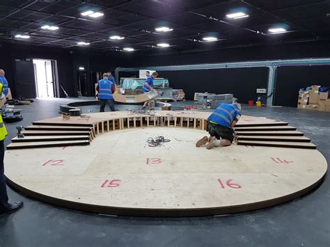 Stage Set Build GIORDANO DESIGN