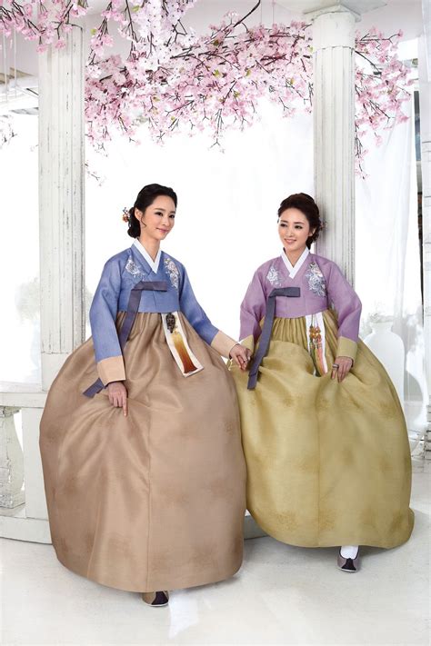 종로구 인의동 위치 전통한복 갤러리 한복드레스 웨딩 신랑 신부 한복 등 안내 한국 전통 의상 한국 패션 신부