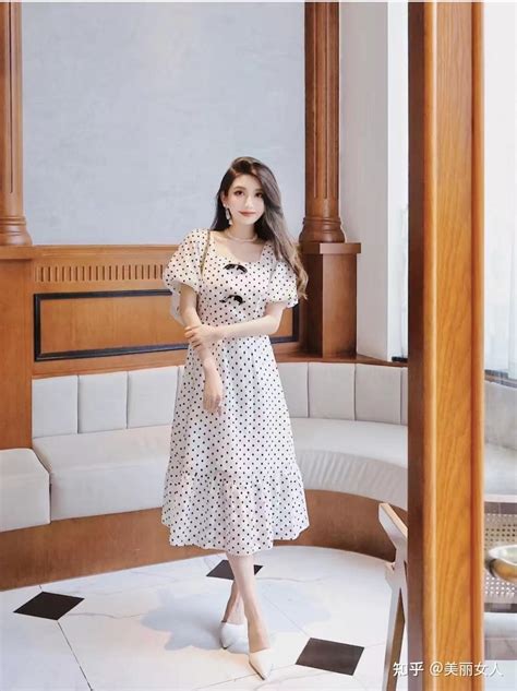 夏天约会穿什么衣服好气质 和男朋友约会怎么穿搭合适 知乎