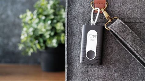 Notanotherone Has Created A Wearable Air Quality Tracker Called Atmotube