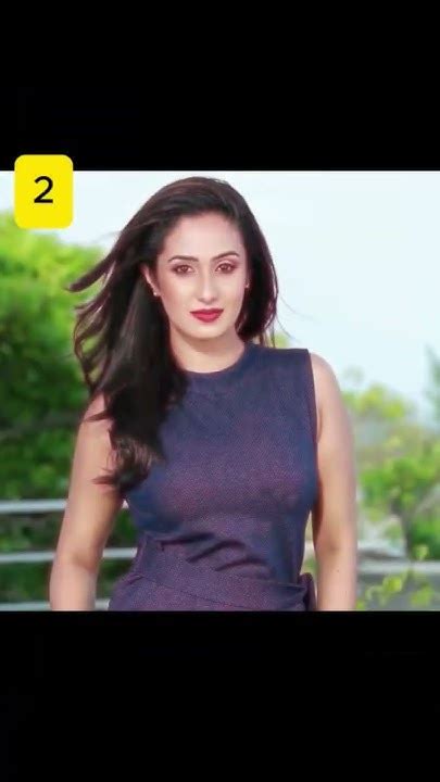 ඔයා වැඩියෙන්ම කැමති කාටද අංකය Comment කරන්න 🥰subscribe කරන්න යාලු Shorts Love Viral Dance