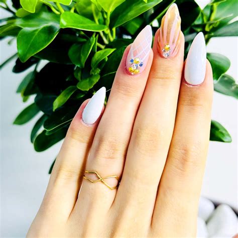 انگشتر مینیمال گالری طلا نوروزی