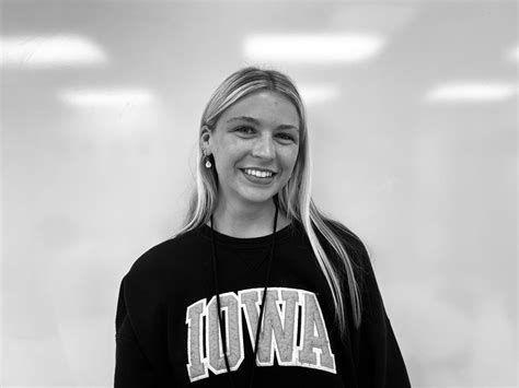 Caroline Greth Black And Redgister