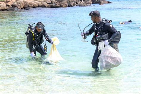 මුහුදු පතුල පිරිසිදු කිරීම ත්‍රිකුණාමලයෙන් ඇරඹෙයි Lanka Focus News