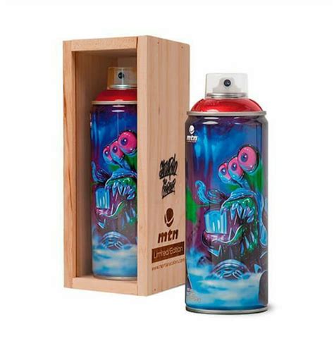 Pin On Artsy Shiet Spray Can Art Graffiti Designs Holographic