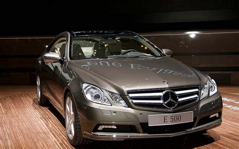 Mercedes E Class Generations Years Features And More Dubizzle