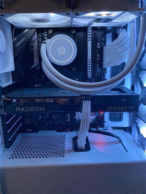 Pc Running But Not Booting Yet My Red Cpu Light Is On Can Someone Help Me Please R Pcmasterrace