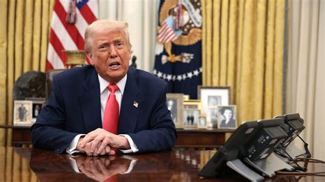 El Presidente Trump Amenaza A Rusia Con Sanciones Y Aranceles Pide