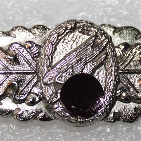Barrette De Combat Parachutiste échelon Argent Chris Militaria