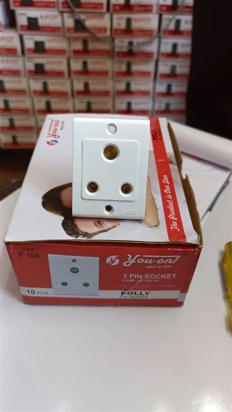 Non Modular 5 Amp Socket At Rs 20 Piece Null Bazaar Mumbai Id