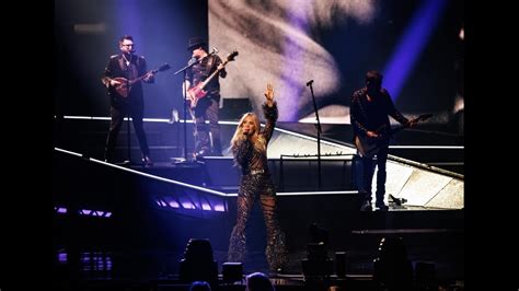 Nashvillegab Carrie Underwood Pro Backstage Tips And Routine