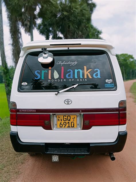 Spoiler For Toyota Hiace Lh172 98 03 Enhance Style And Performance