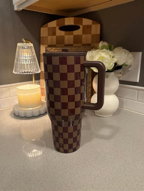 Brown Checkered Hydro Jug 40 Oz Hydrojug Mercari