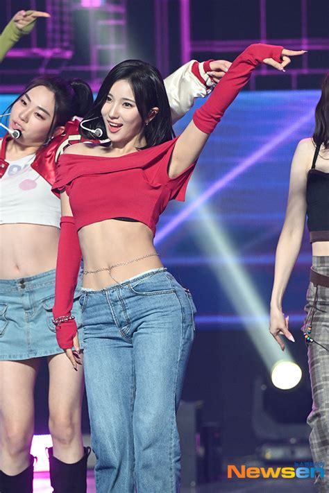 앨리스 소희 자체발광 섹시美 포토엔hd 뉴스인코리아