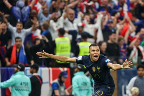 골든부트 쥔 음바페 차세대 황제 찜 서울경제