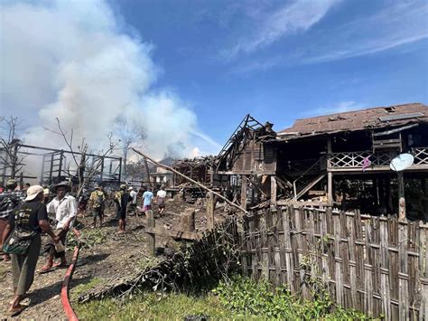 ကောလင်းမှာ လေကြောင်းတိုက်ခိုက်လို့ အရပ်သား ၃ ဦးသေဆုံး Kachin News Group Kng