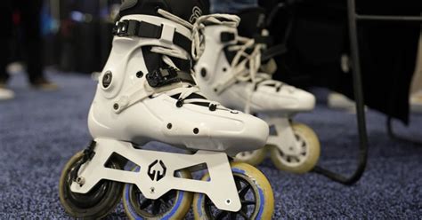 이젠 전기 인라인스케이트 시대