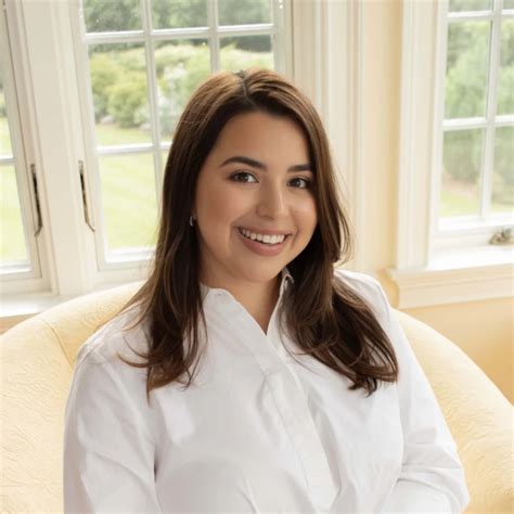 Megan Ashley Fora Travel