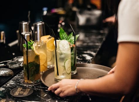 방콕 최고의 가라오케 바 4곳 추천 동남아 황제