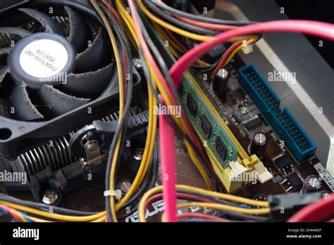 Ram Install Hi Res Stock Photography And Images Alamy