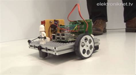 Building An Xmos And Raspberry Pi Robot Xmp 2 Element14 Community