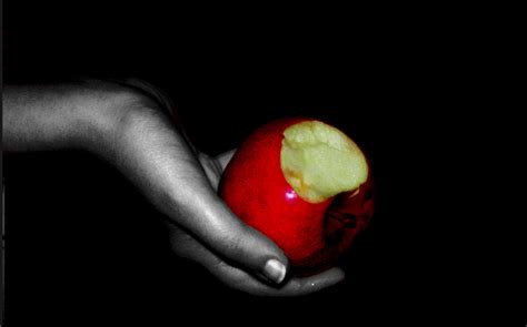 Apple A Day Keeps Your Sex Life Okay The Unlikely Intersection Of Feminism And Fruit Ravishly